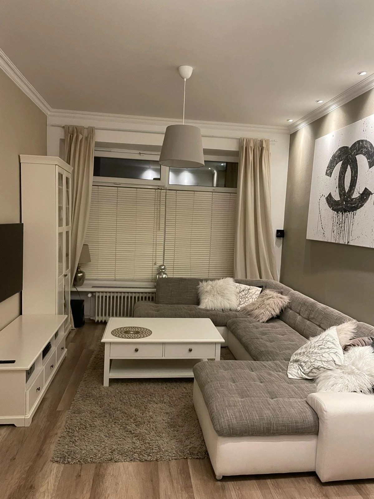 Möblierte Wohnung Apartment Bremen walle Utbremen - Schwarzes Brett auf ...