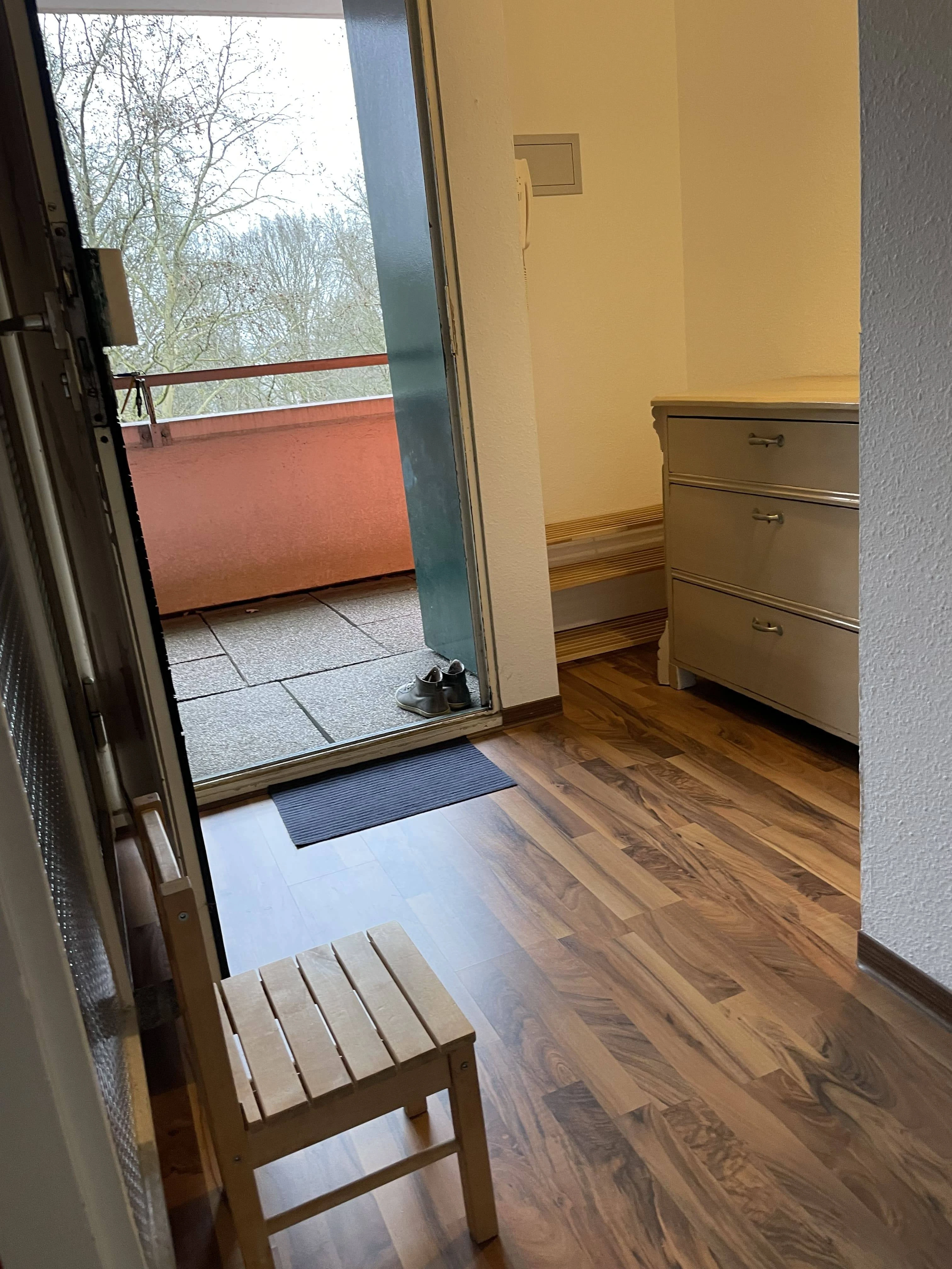Ein-Zimmer-Wohnung Gartenstadt Vahr zu vermieten - Schwarzes Brett auf ...
